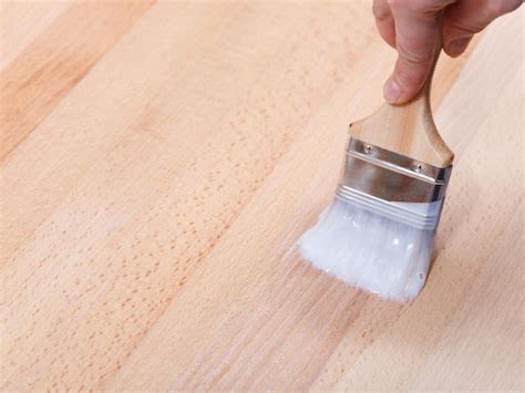 Premium Photo Varnishing Of Surface Of Beech Table Top Premium Photo Varnishing Of Surface Of Beech Table Top