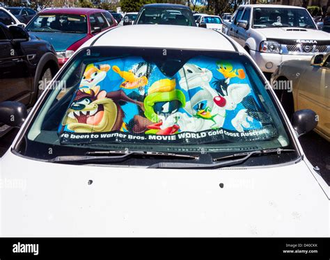 Car sun screen hi-res stock photography and images - Alamy