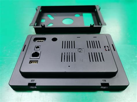 Industrial Grade Terminal Panel Wall Mount Android 6 0 Poe 7 Inch
