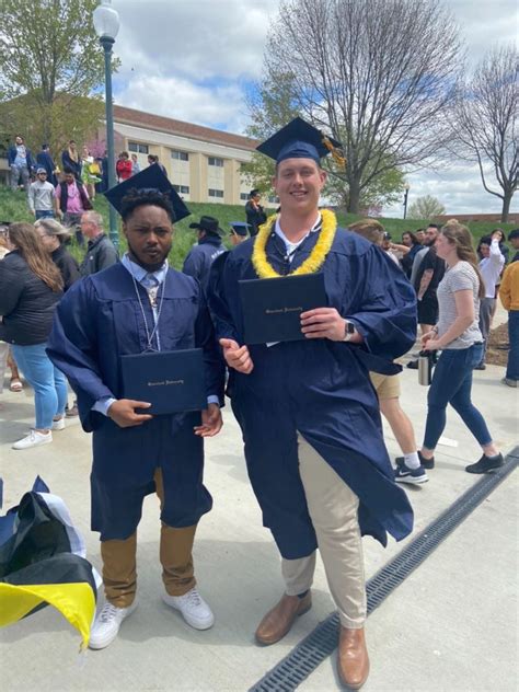 Firstgenerationcollegegrad Caleb Weeks