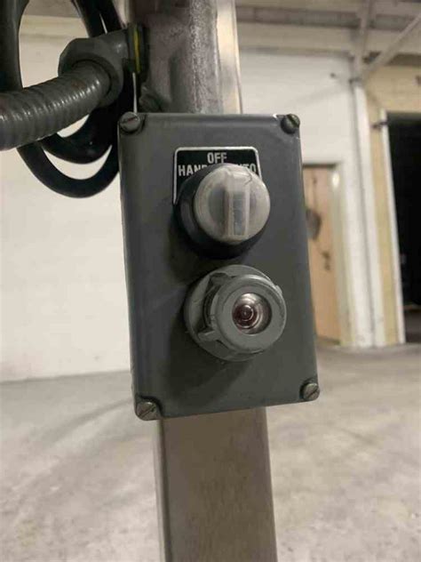 1 Hp Quadro Comill 197s 19812 New Used And Surplus Equipment Phoenix Equipment