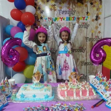 ФЕМИЛИ ви посакува многу среќа љубов и безгрижно детство со безброј