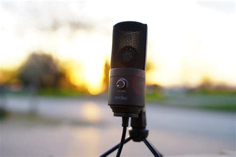 Best Laptop Stand Collection For Ergonomic Comfort One Tech Traveller