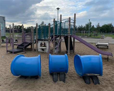 Edmonton Playgrounds Ecole Frere Antoine