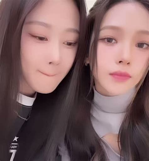 잉꼬 On Twitter 씨익 웃는거 개조타앙