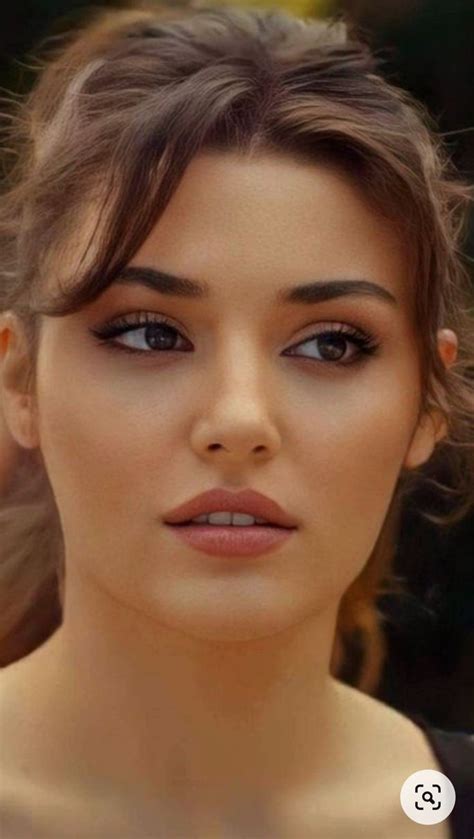 Hande Erçel Turkeys Rising Star
