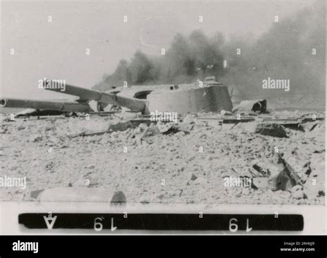 Ss Photographer Geyk Russia Winter Scenes Digging Vehicles Out Of