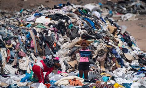 Chilean Desert Site Of 39 000 Pounds Of Scrapped Clothing