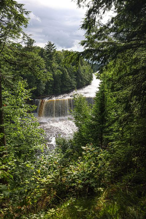 Hiking Tahquamenon Falls In Michigans Upper Peninsula Annie Fairfax