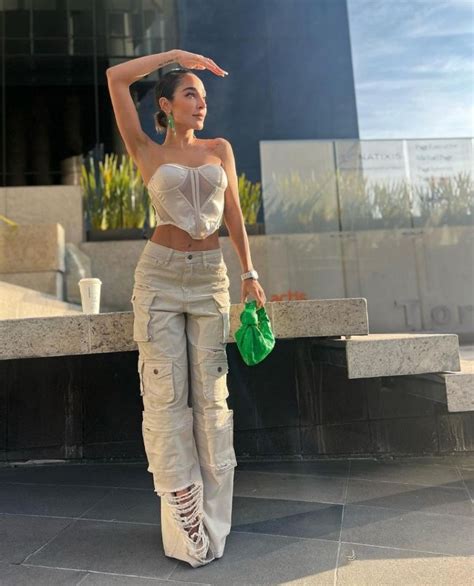 Fotos Manelyk González Presumió Su Belleza Enfundada En Look Street