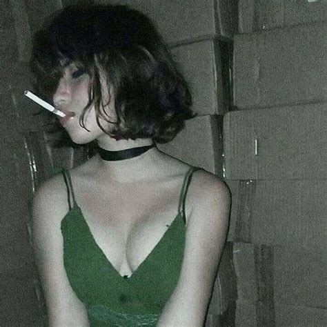 12 Goth Girl Pfp Ideas