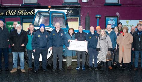 Offaly Tractor Run Launched As Group Hands Over Massive Cheque To Cancer Support Group Offaly Live