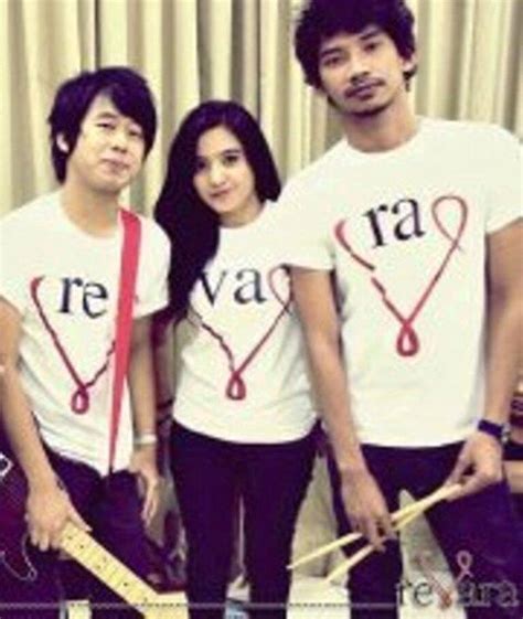 Revara Band Dengan Vokalis Yang Kece Badai Igo Detected Kaskus