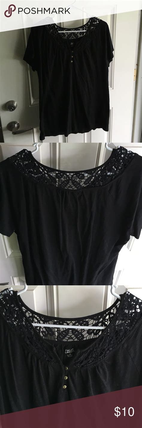 Black Short Sleeve Shirt With Lace Detail Black Short Sleeve Shirt