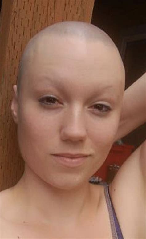 Pin By Nape Buzzer On Bald Women W Shaved Eyebrows 01 Shaved Head