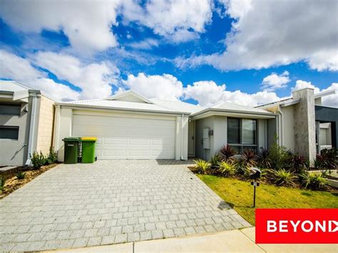 7 Telopea Way Piara Waters Wa 6112 Au