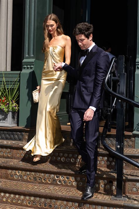 What Does It Mean That Karlie Kloss Wore Gold To Taylor Swifts Wedding