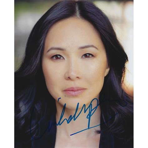 Linh Dan Pham Autograph