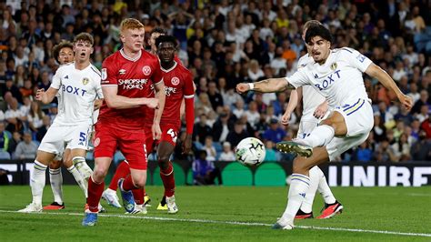 Pascal Struijk Sends Message To Leeds United Supporters