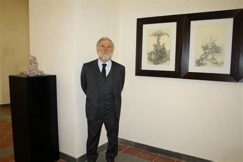 Benevento Giuseppe Cotroneo Inaugura La Mostra Opere Grafica Pittura E Scultura Lab Tv Lab Tv