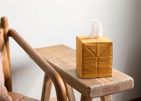 Natural Linen Tissue Box Cover With Cotton Lining Minimalistic Room