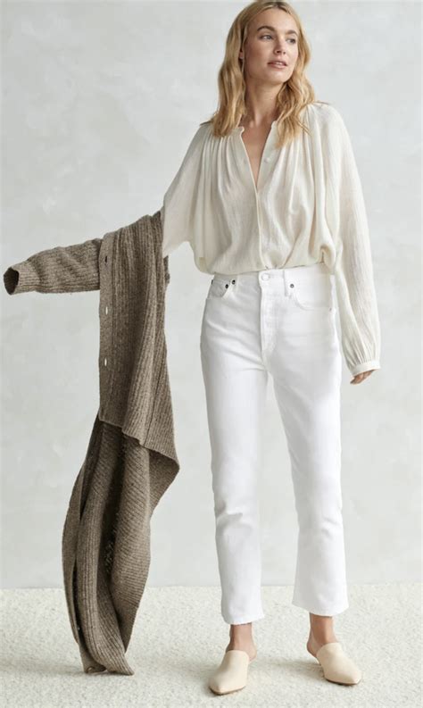 25 Minimalist Clothing Brands For Every Budget Modern Minimalism