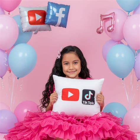 Salome Oficiall