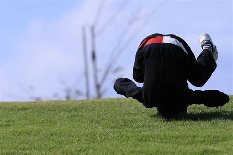 How To Do A Forward Roll In Gymnastics Easy Steps For Beginners