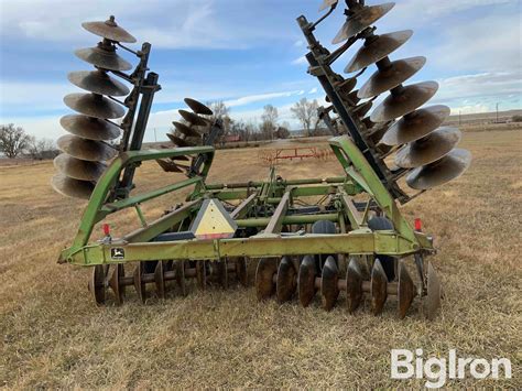 John Deere 235 Folding Disk Agriculture Bigiron