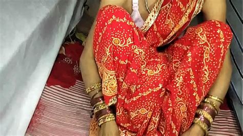 Sultry Anitas Steamy Encounter In Scarlet Sari Uncensored Desi