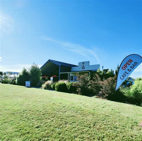 Alpine Centre Cafe And Bar Alpine Centre Cafe And Bar