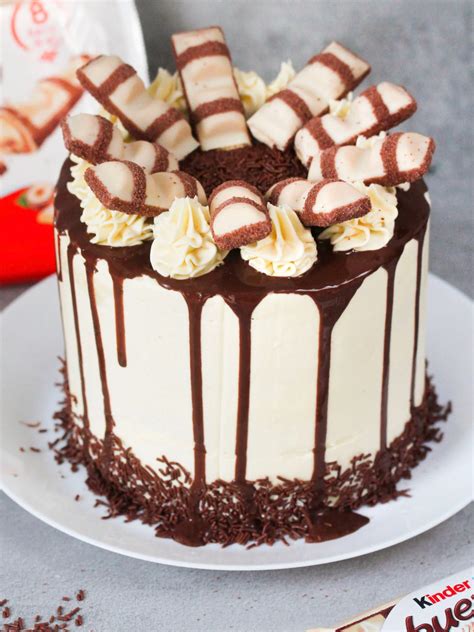 Simple White Kinder Bueno Cake Sims Home Kitchen