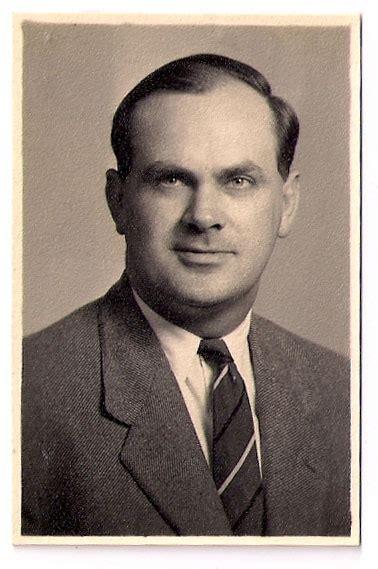 John Laing M1 Builder Douglas Elbourne Dies Aged 90 New Civil Engineer