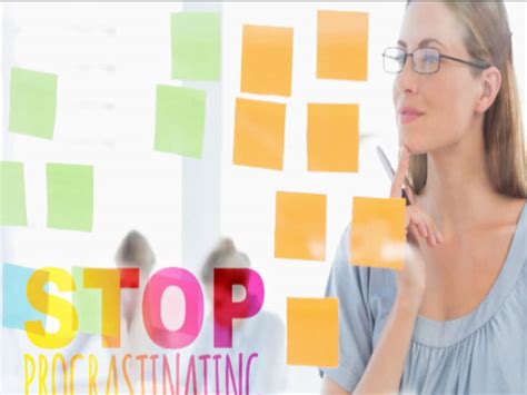 हर बात को कल पर टालने की आदत बिगाड़ रही काम तो इस तरह खुद को सुधारें