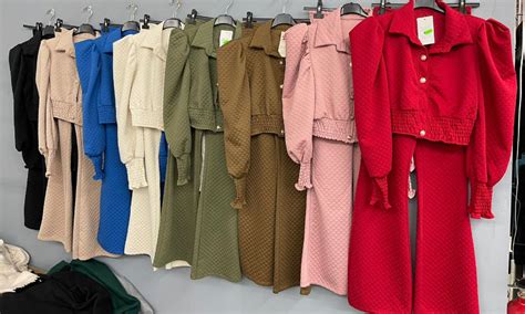 Alyssa Red Ocean Isabella