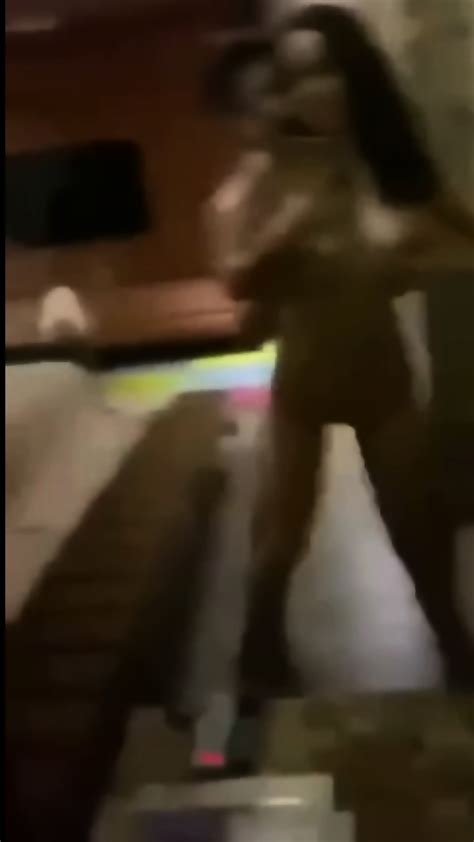 Asian VN QG Hot Girl Sex Home