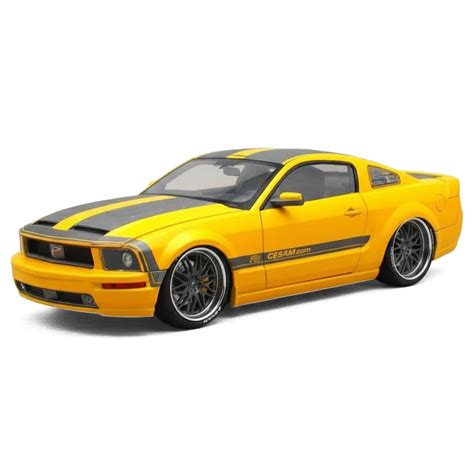 Norev 118 Ford 2006 Mustang Cesam Parotech Yellow Resin Model Stk