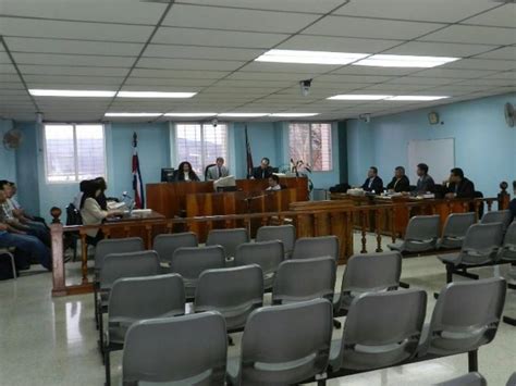 Tribunal Absuelve A Siete Polic As Acusados Por Caso Canda La Naci N