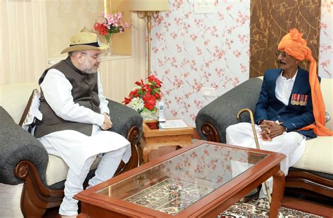 Amit Shah On Twitter पिछले वर्ष अपने जैसलमेर के प्रवास पर भैरों सिंह राठौड़ जी से भेंट हुई थी