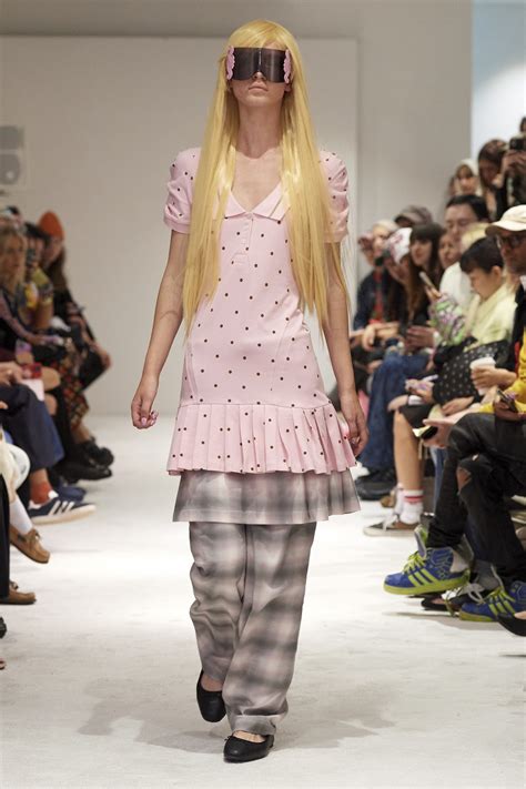 Ashley Williams Spring 2025 Ready To Wear Collection Photos