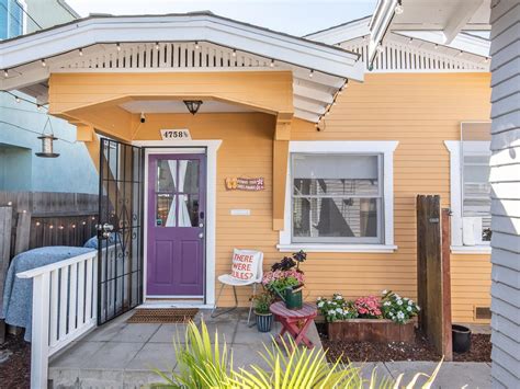 4758 Bancroft St San Diego Ca 92116 Zillow