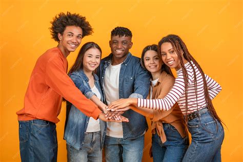 Premium Photo This Image Shows A Diverse Group Of Five Friends