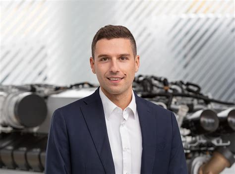 Pr Journal Johannes Jerg Verstärkt Die Rolls Royce Kommunikation