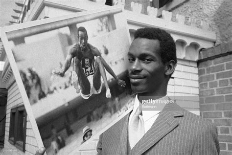 සියවසේ හොඳම පිම්ම පැන්න Bob Beamon