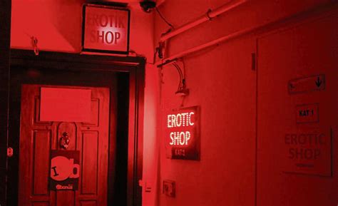 Aquel ‘sex Shop Al Final De La Escalera