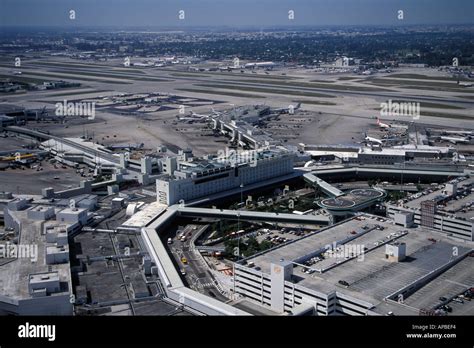 Miami International Airport Mia Ultimate Terminal Guide Off