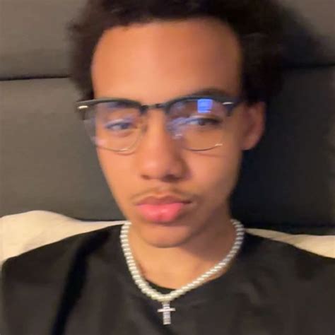 Ashton Lamberth Ashylamberth • Threads Say More