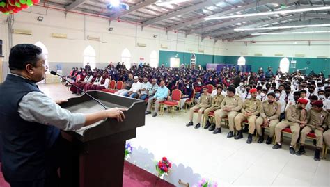 Keralas Legislator Pays Visit To Mes Indian School Doha Read Qatar