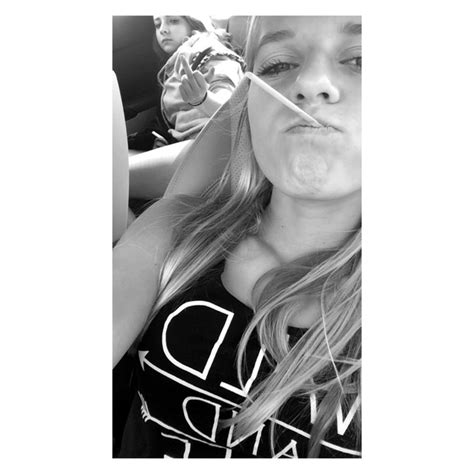 10 Hot Sexy Sydney Rodeghier Bikini Pics