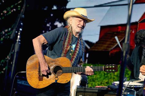 Here Are The 81 Best Willie Nelson Songs